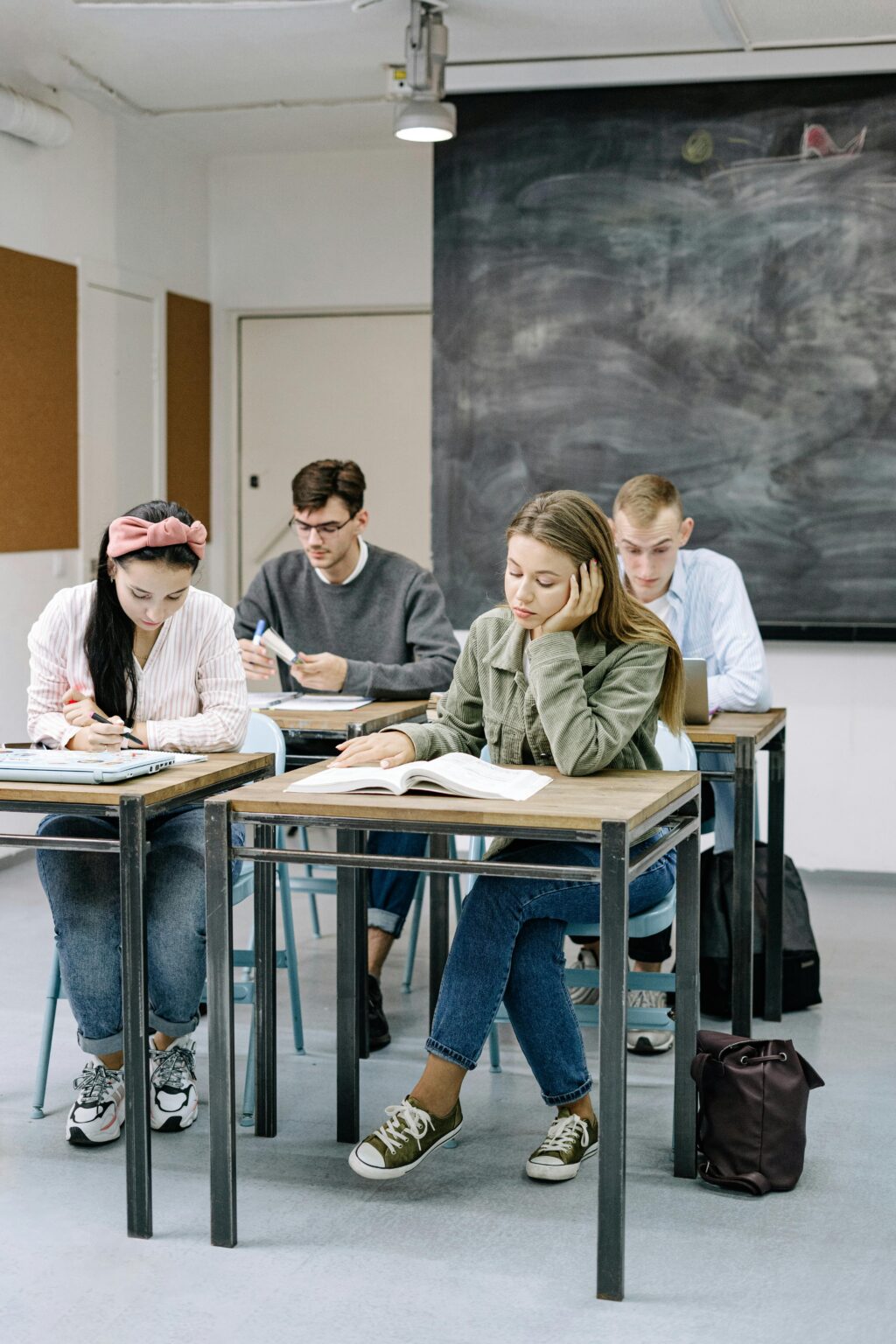 For Study in UAE (2025) - Discover the Most Reliable & Trusted Resources
